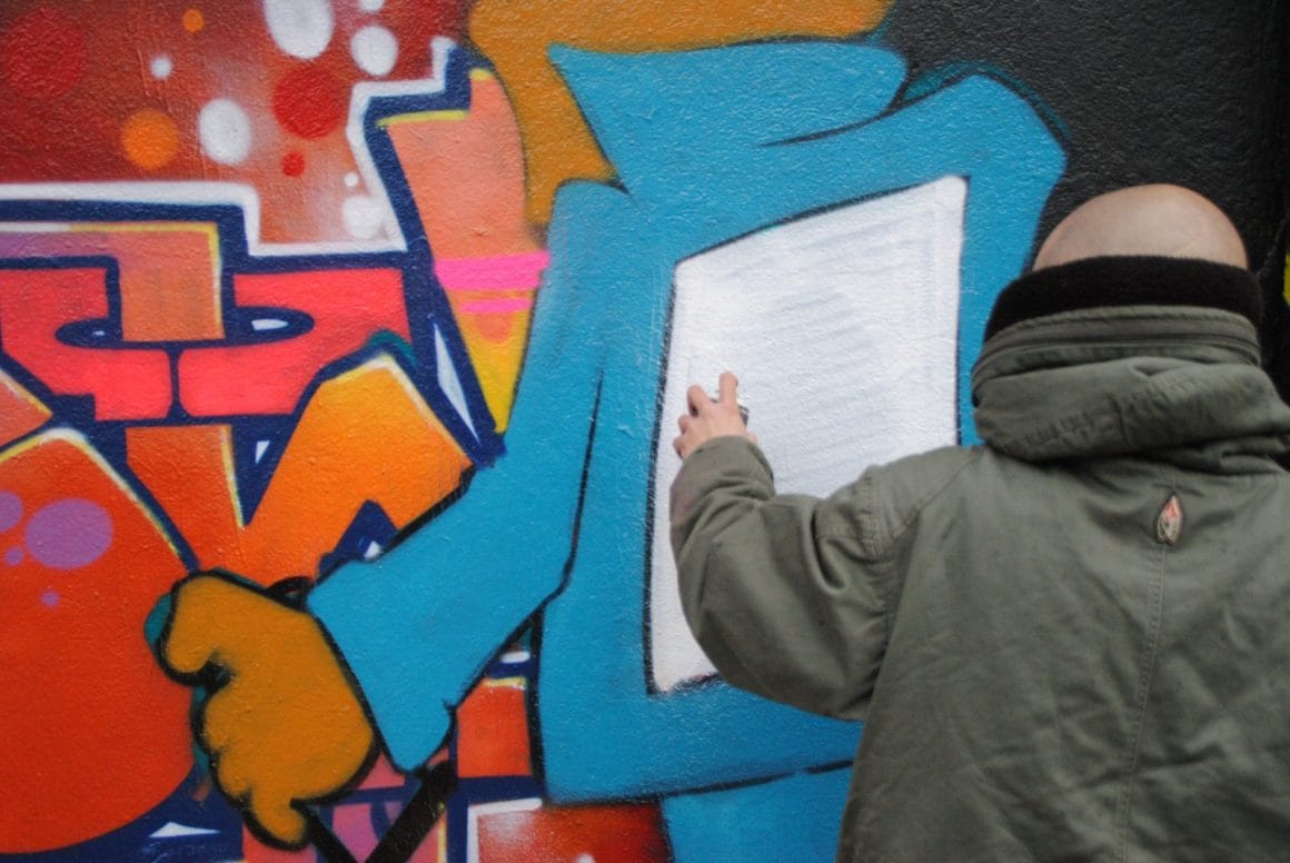 Yellow x Le Mur Saint Ouen : Interview & Performance