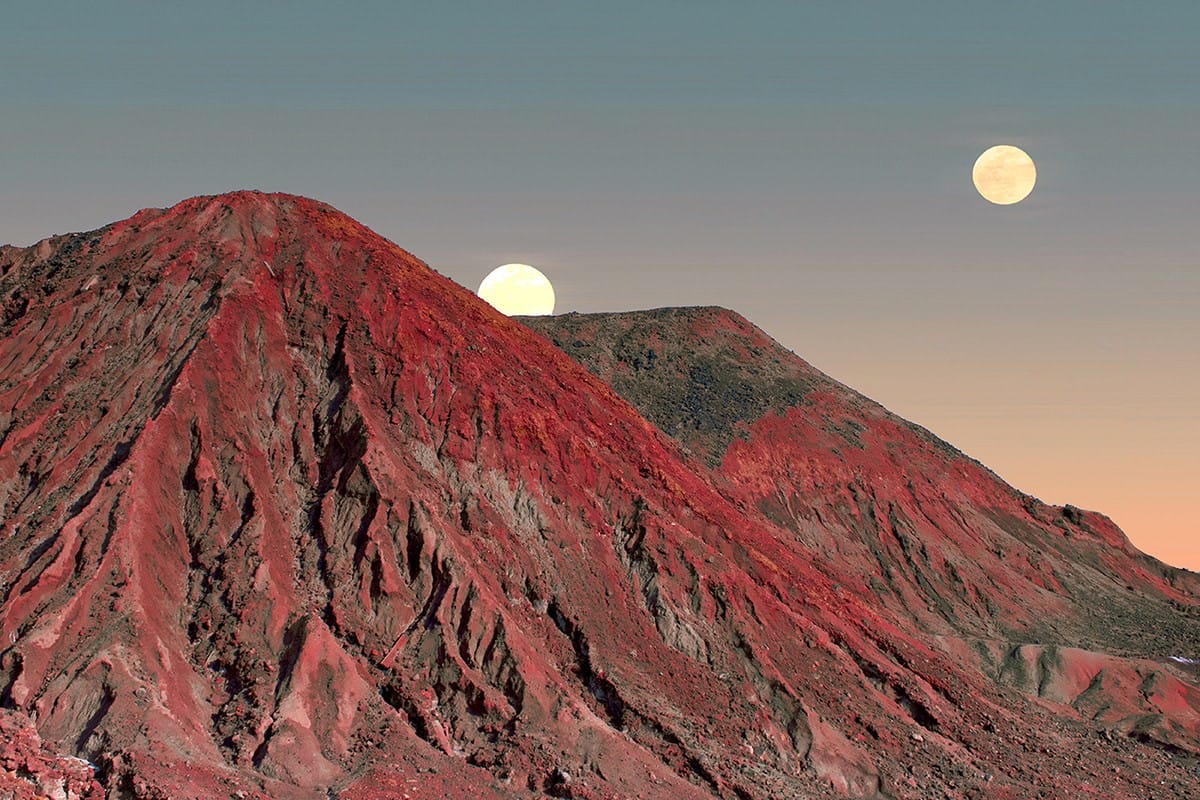 Les couleurs et paysages extra-terrestres d'Al Mefer