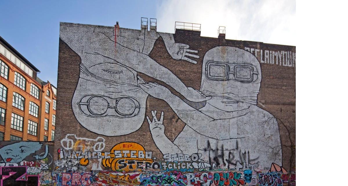 Les incroyables fresques murales (et animations) de BLU