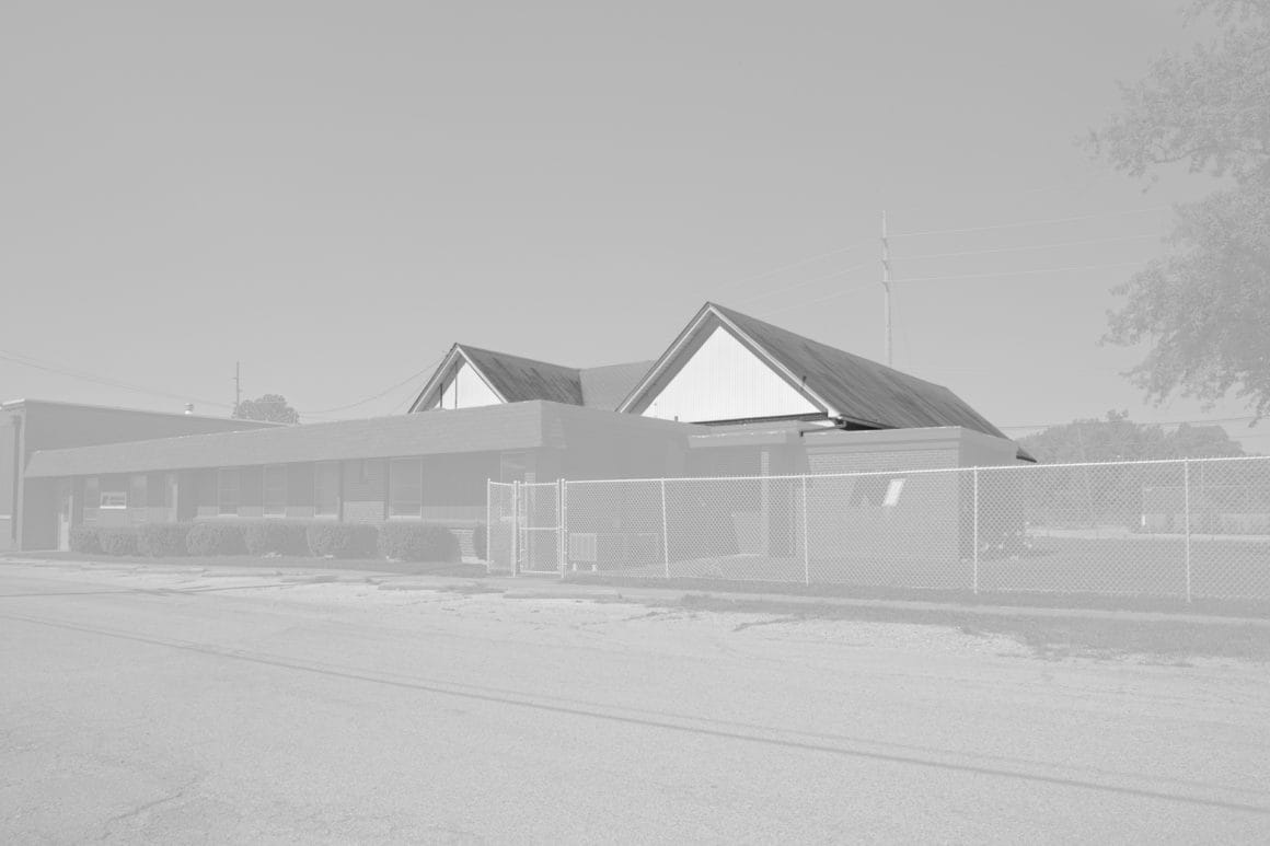"School of the colored" : Wendel White photographie la ségrégation scolaire